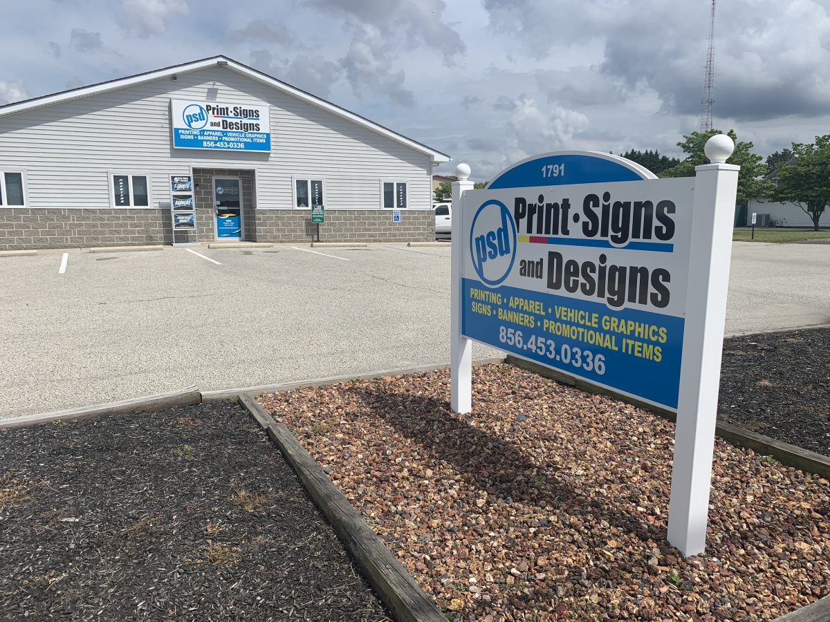 About Us – Print Signs and Designs